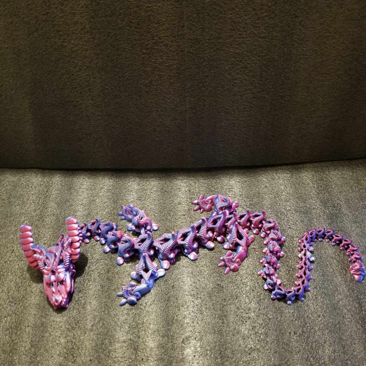 3D Printable Shakaworld3D Curved Horn Dragon by Shakaworld3D