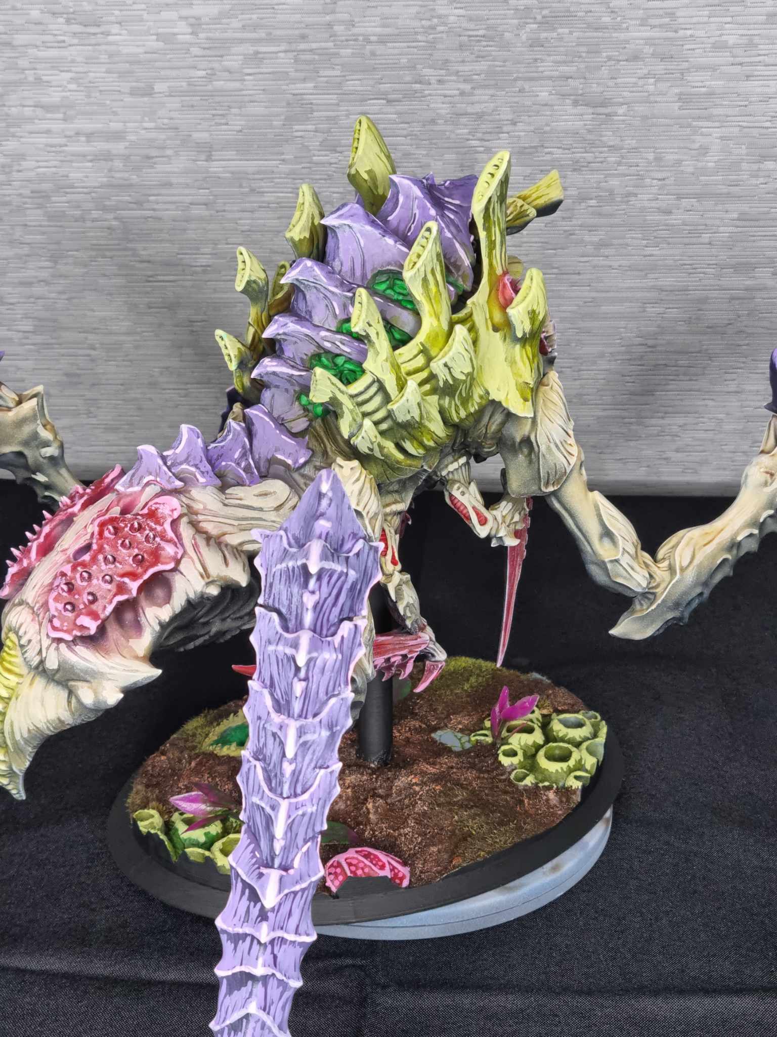 3D Printable Xenarid King by Station Forge