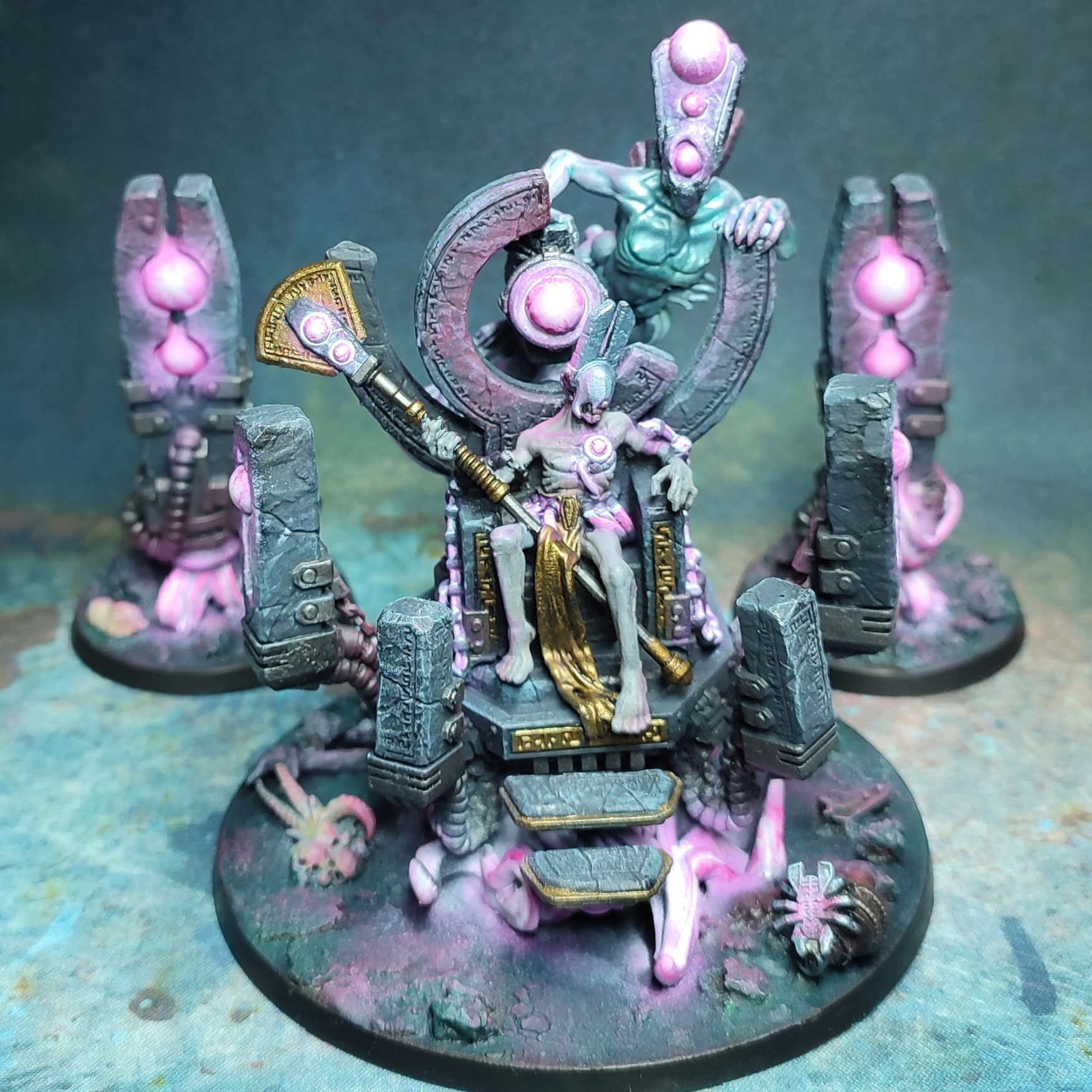 3D Printable Doomed Empire - Last Living King by Oshounaminis