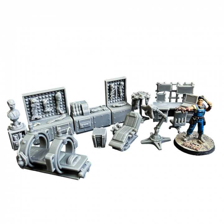 3D Printable Ripper Doc Shop by Tiny Furniture