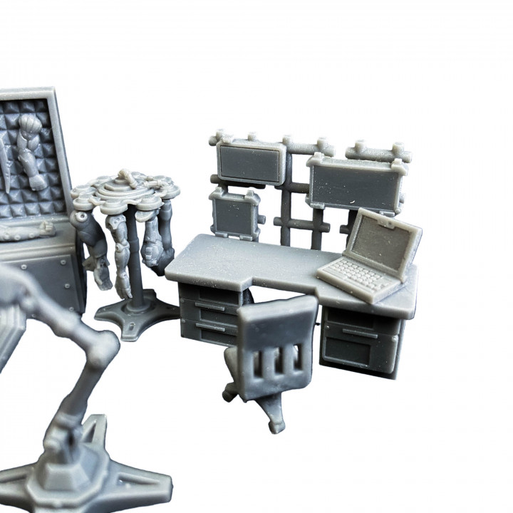 3D Printable Ripper Doc Shop by Tiny Furniture