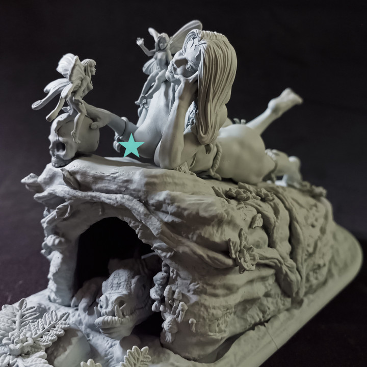 3D Printable The Witch of the Spring Equinox by DDF Models and Miniatures