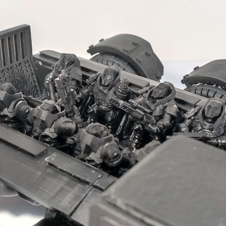 3D Printable Goliath Transporter by dakkadakka.store