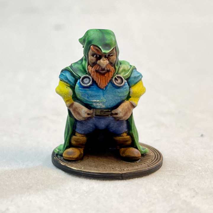 3D Printable Doc the Dwarf, Squire of Snowflake the White Knight by Harry's 3d Sculpting