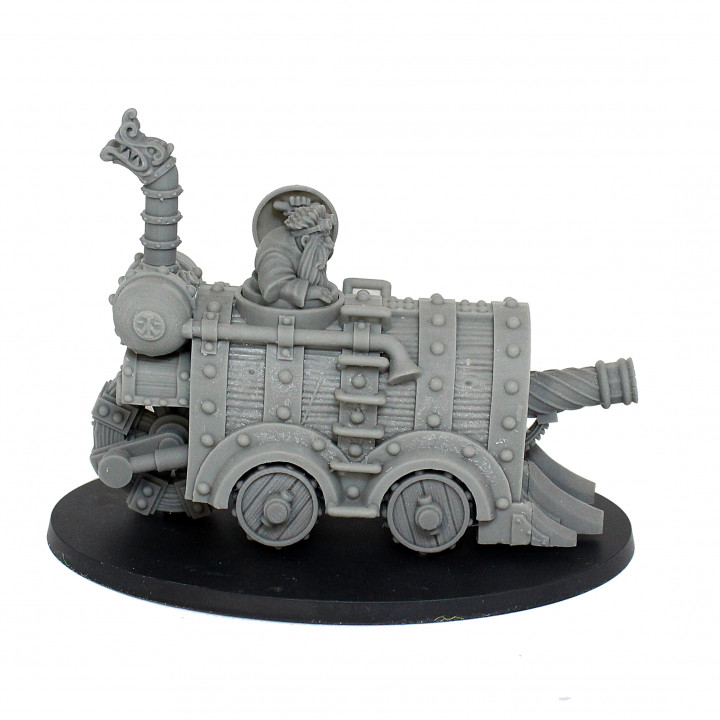 3D Printable Dwarf tank by MOMminiatures