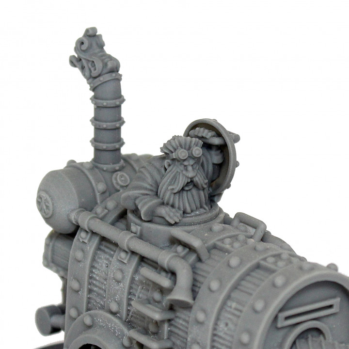 3D Printable Dwarf tank by MOMminiatures