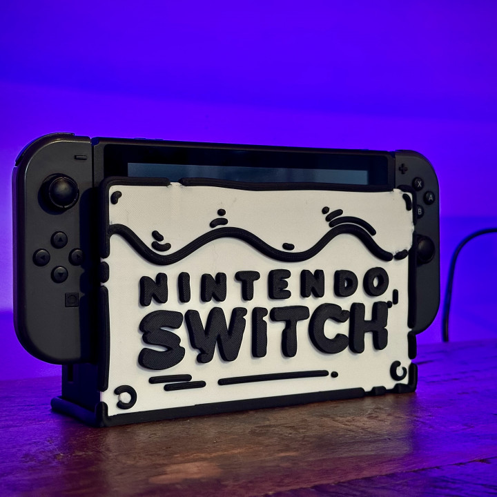 3D Printable Cartoon Cake Switch Faceplate by Holoprops