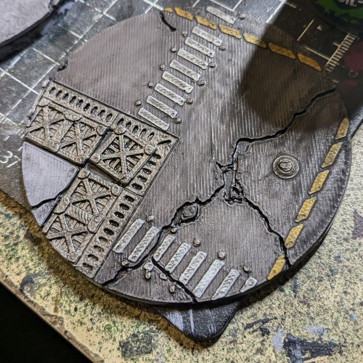 3D Print of 75 ROUND AND OVALE SCI-FI BASES 8 SIZES for Epic-scale Sci ...