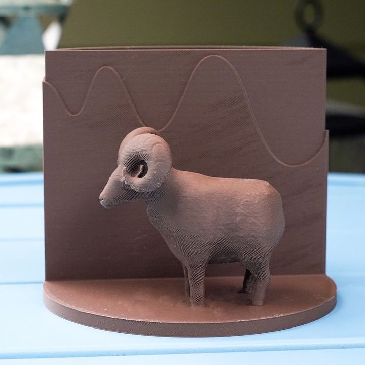3D Printable Ram pen holder by Philippe Barreaud
