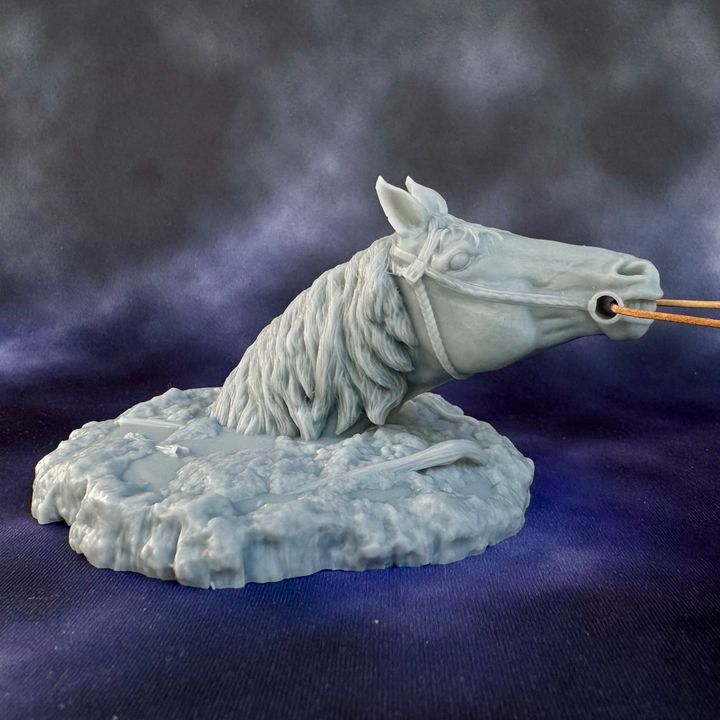 3D Printable Atreyu and Artax, Swamp of Sadness Desk/Home Decor (Holes ...