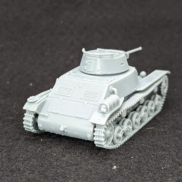 3D Printable Type 98 Ke-Ni Light Tank + 2 Tankmen (Japan, WW2) by Wargame3d