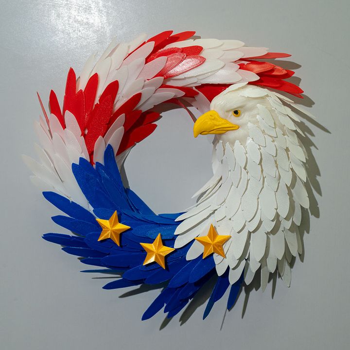 3D Printable Bald Eagle Garland by Stlflix