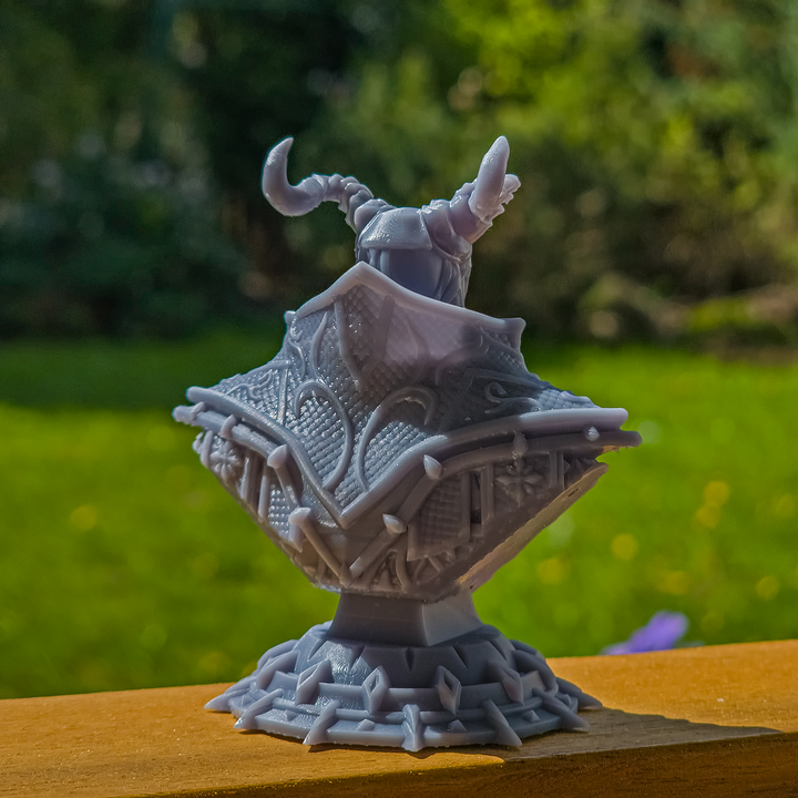 3D Printable Miniature Bust - Vardok the Tiefling Warlock, DnD Minis ...