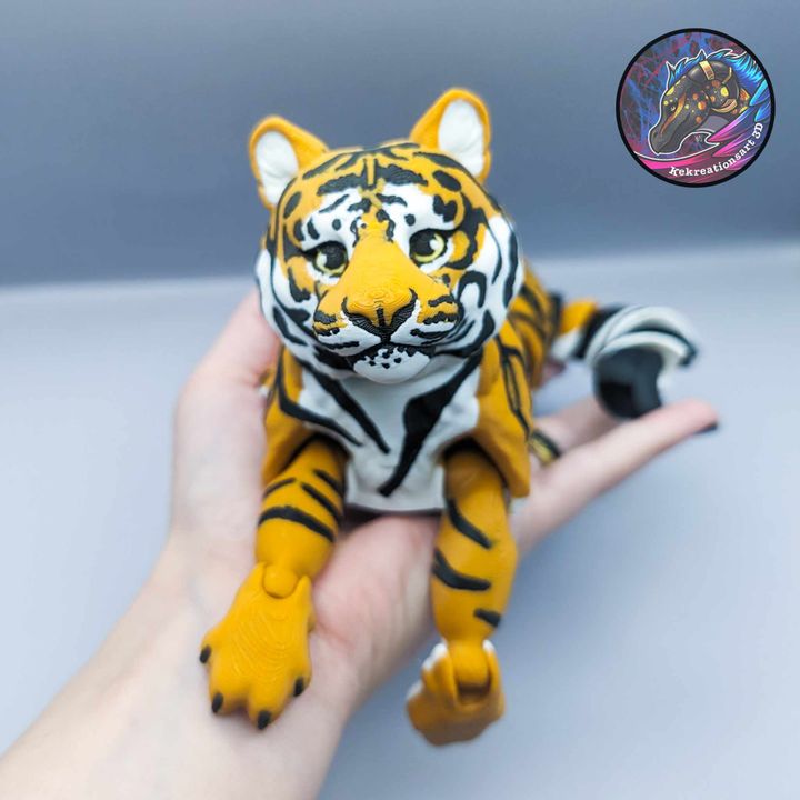3D Printable Flexi Tiger by Kirsten M