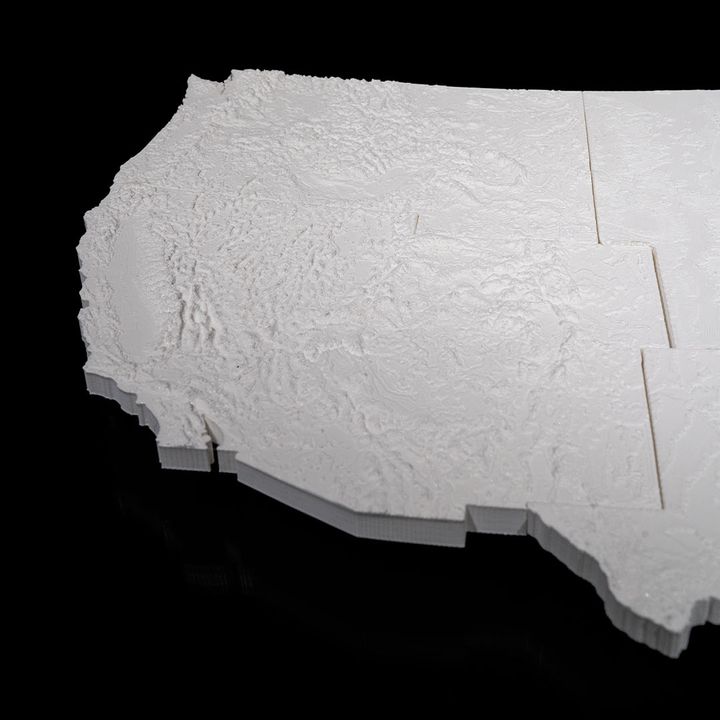 3D Printable American Map Wall Light by Stlflix