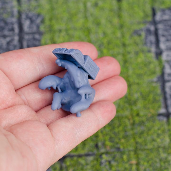 3D Printable Treasure Chest Surprise! Closed Chest, Mimic and Slimes by ...