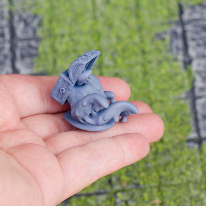 3D Printable Treasure Chest Surprise! Closed Chest, Mimic and Slimes by ...