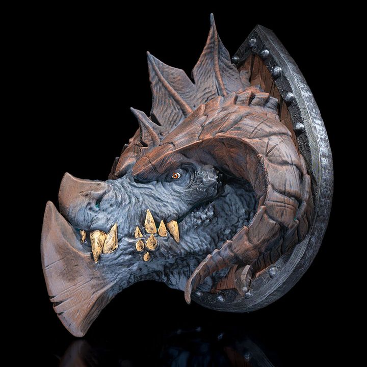 3D Printable Titan Dragon Trophy by Stlflix