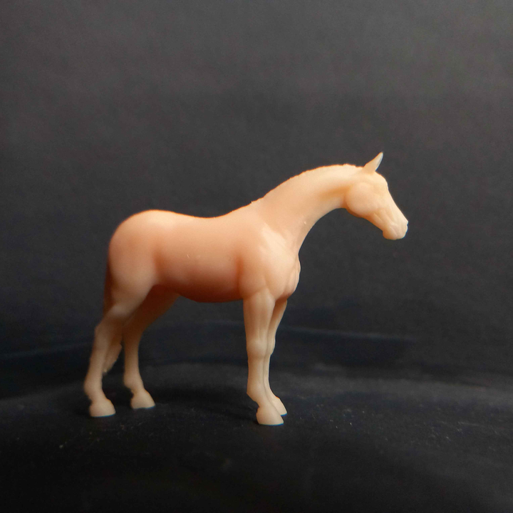 3D Printable Warmblood Horse Gelding Model by Snowball Sculpts