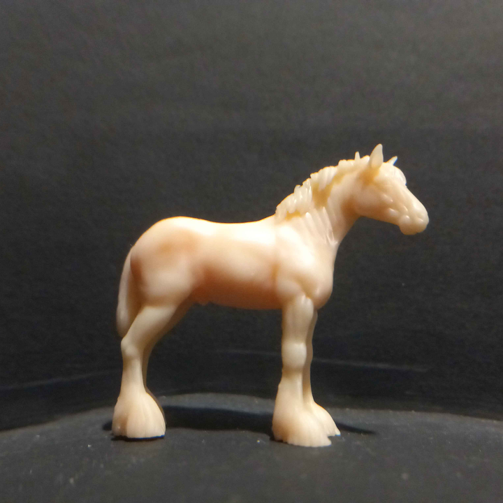 3D Printable Clydesdale Gelding Horse Model by Snowball Sculpts