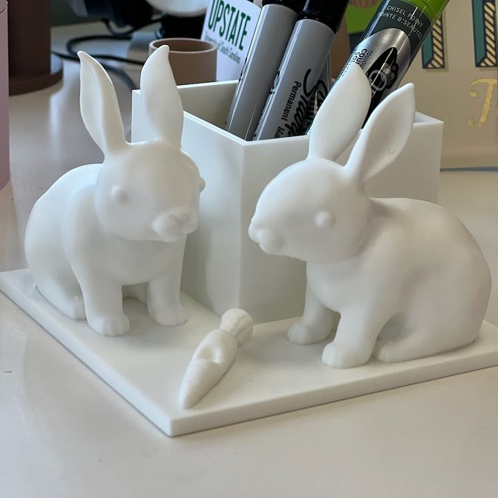3D Printable Small rabbit pen holder by Philippe Barreaud