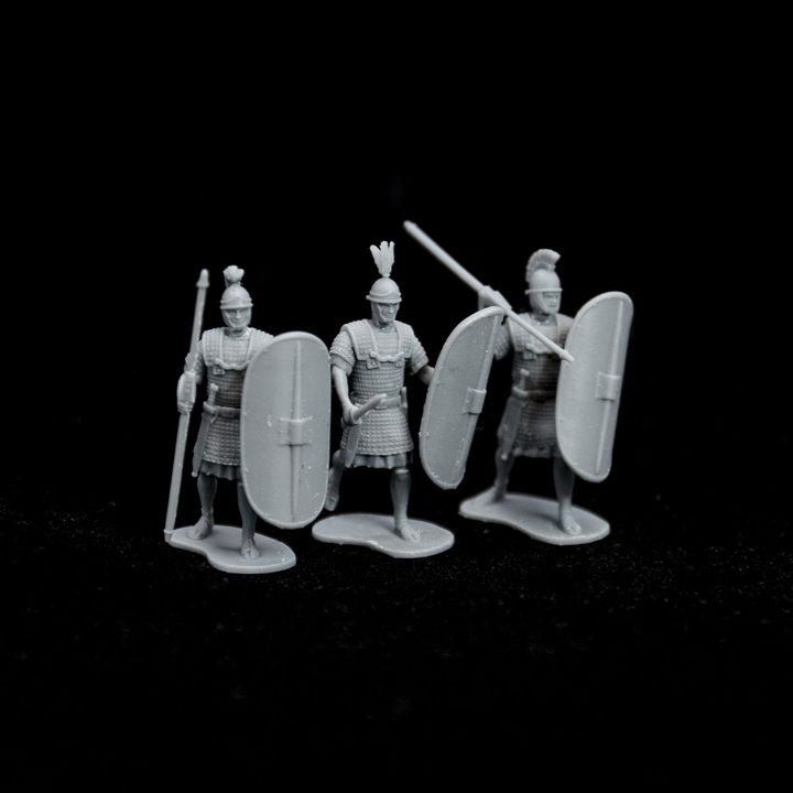 3D Printable 28mm Roman Republican Legion - Principes by Gadgetworks