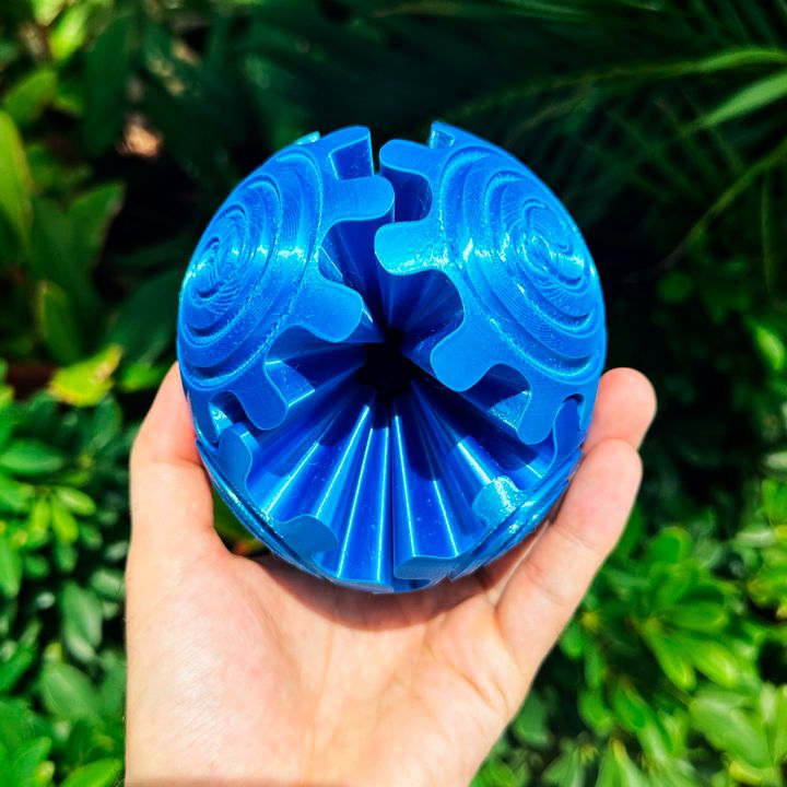 3D Printable Magic Gear Ball by Sergeant Hammer