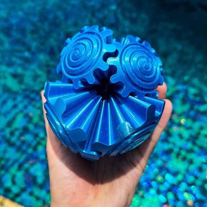 3D Printable Magic Gear Ball by Sergeant Hammer