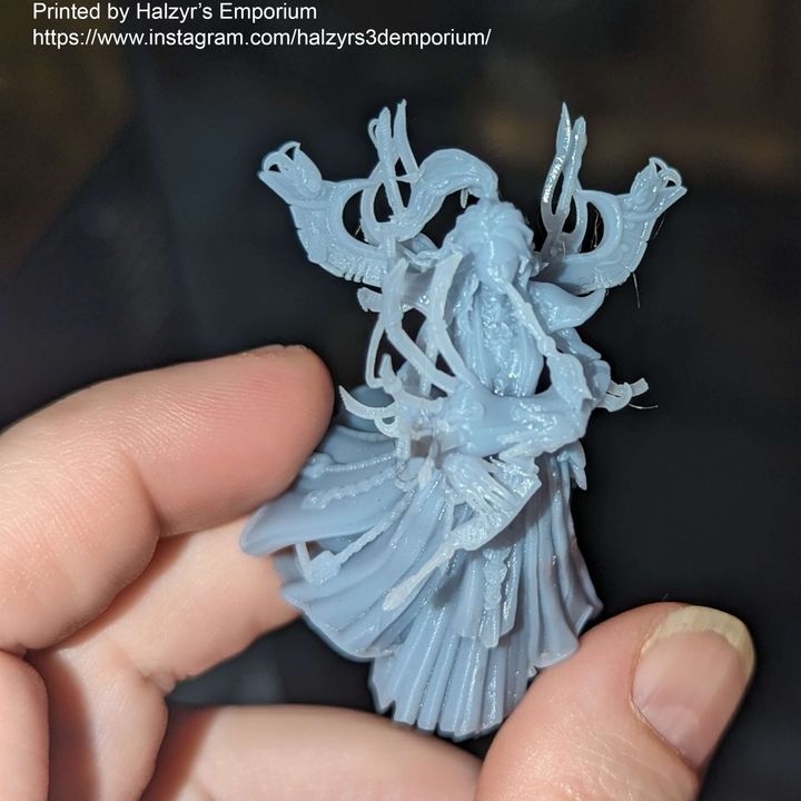 3D Printable Space Elf Wizard by 3DArtGuy