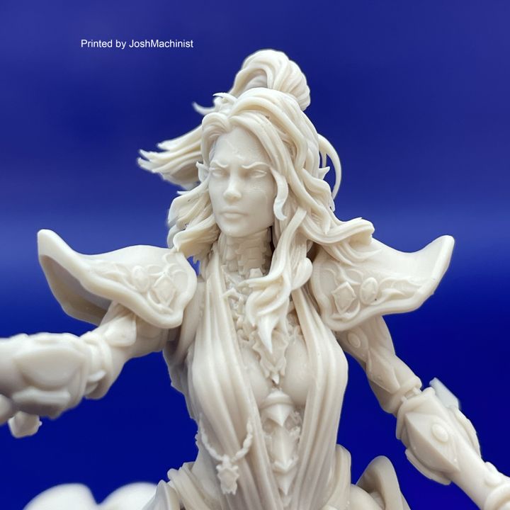 3D Printable Space Elf Wizard by 3DArtGuy