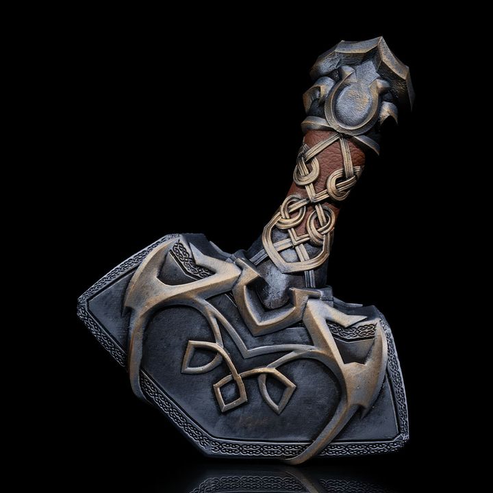 3D Printable Mjolnir by Stlflix