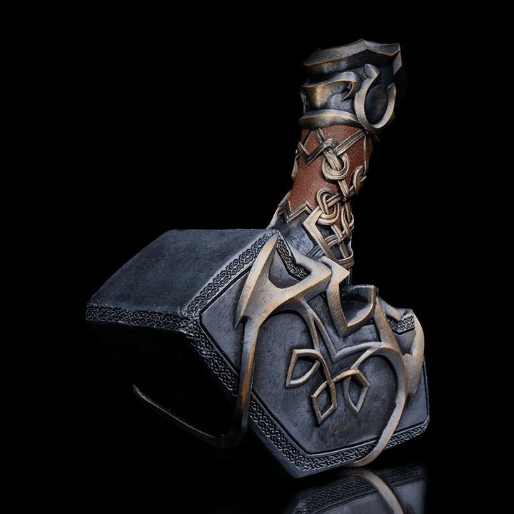 3D Printable Mjolnir by Stlflix