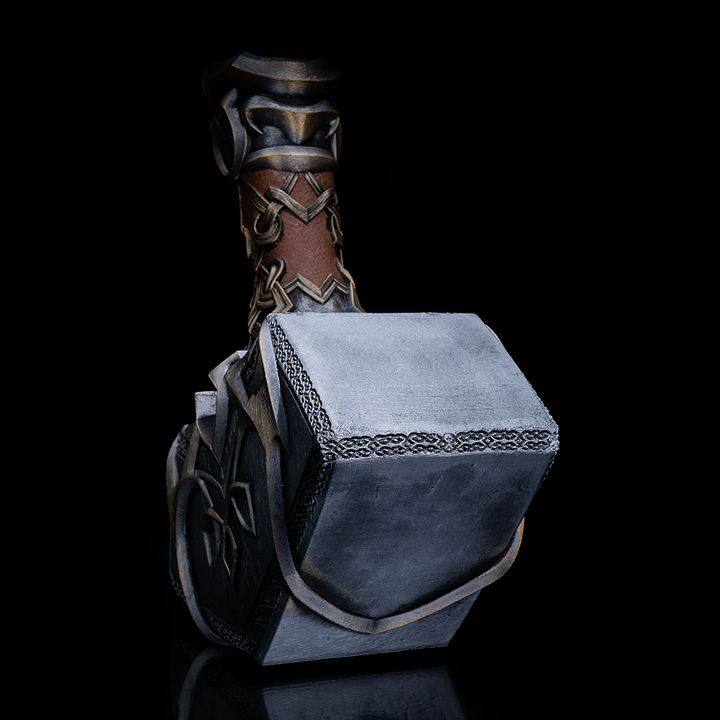 3D Printable Mjolnir by Stlflix