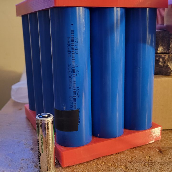 3D Printable Tray/Jig For Twelve 32140 Battery Cells For DIY Battery ...