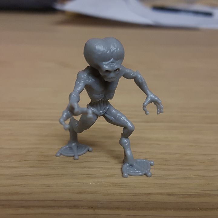 3D Printable Pulp alien by Thomas