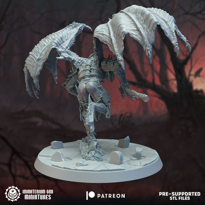 3D Printable Vampire demon queen by Immaterium God Miniatures