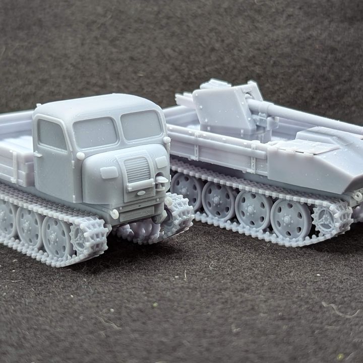 3D Printable 7.5cm Pak 40 auf Raupenschlepper-Ost (RSO) (Germany, WW2 ...