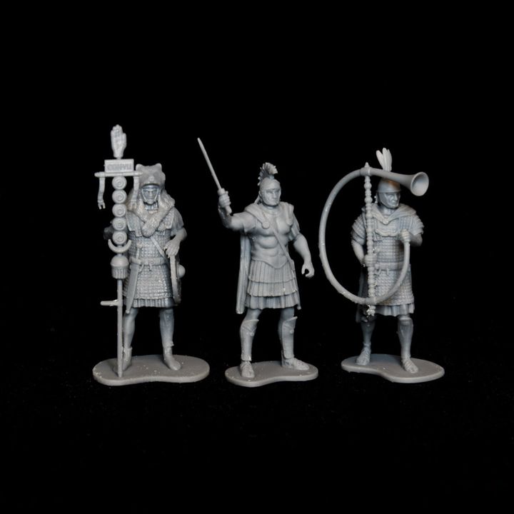 3D Printable 28mm Roman Republican Maniple Command pack by Gadgetworks
