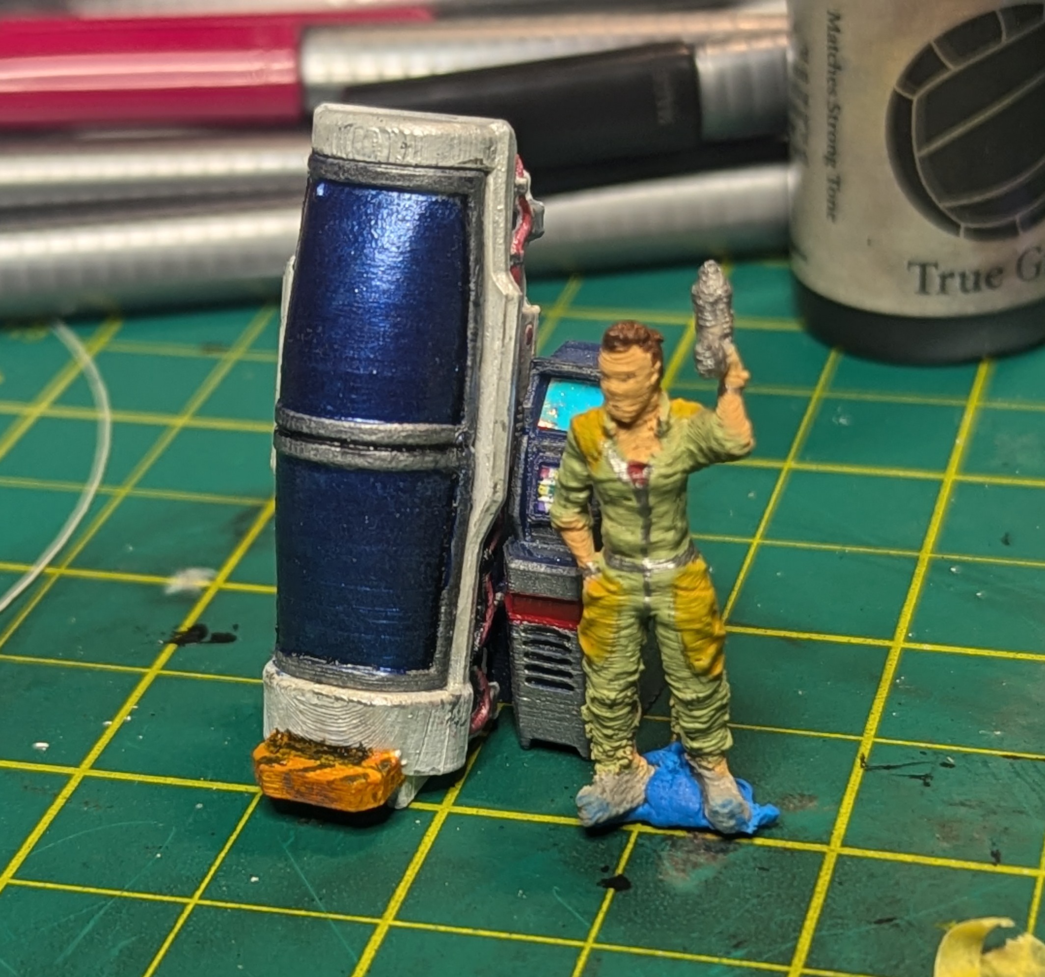 3D Printable Standing Cryotube by 2nd Dynasty