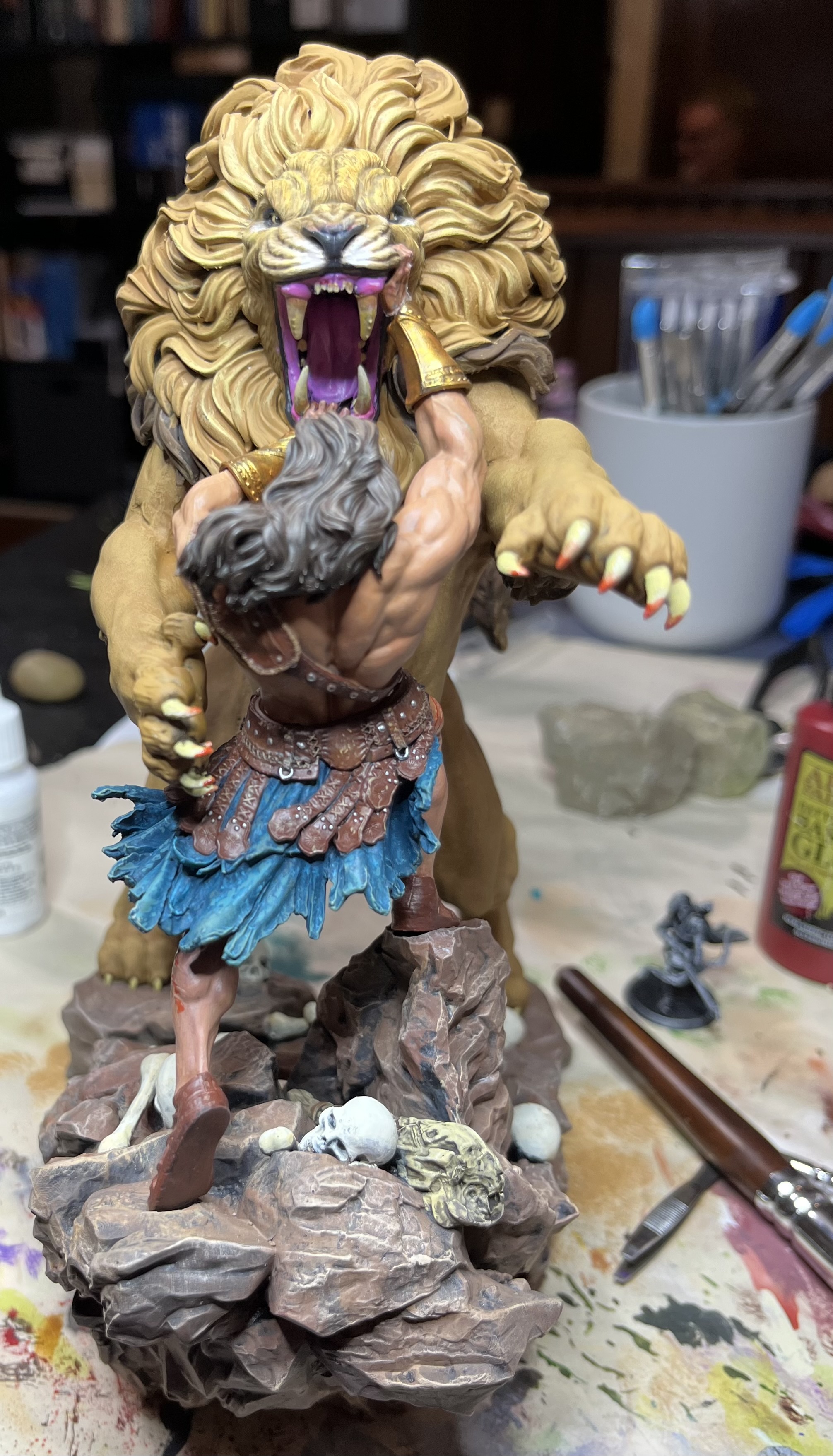 3D Printable Heracles and the Nemean Lion [presupported] by Nerikson