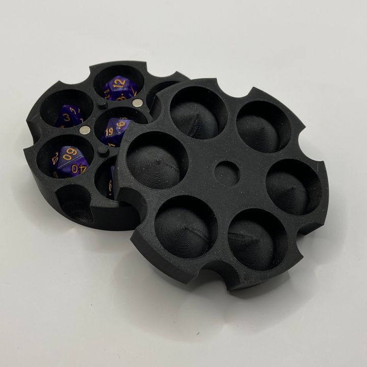 3D Printable Revolver Style Dice Box for RPG, Dungeons and dragons ...