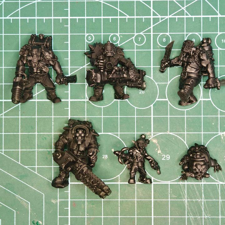 3D Printable Blak Orks Mob (part 2) by dakkadakka.store