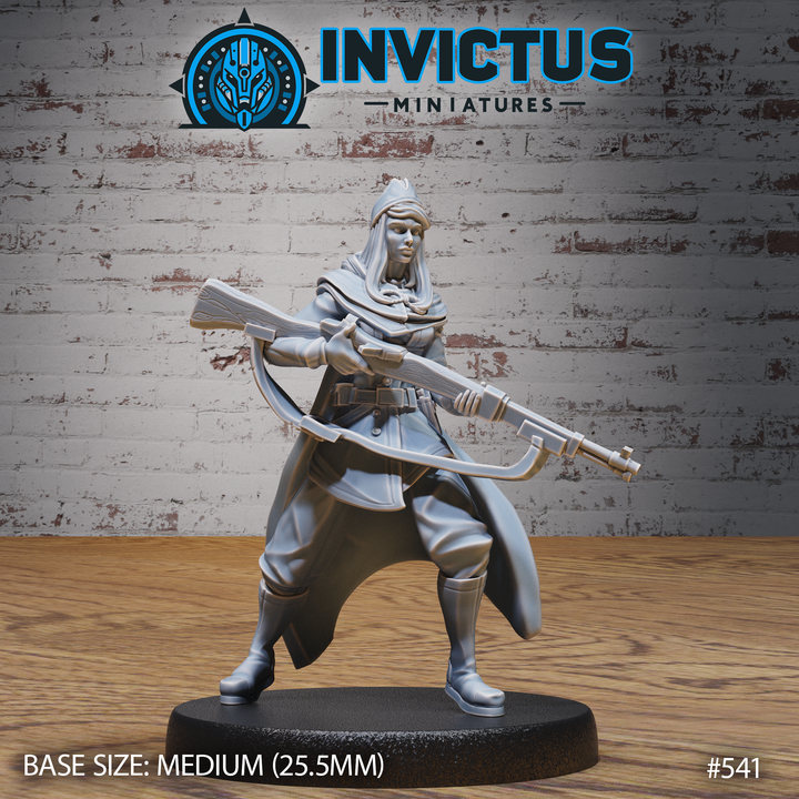 3D Printable Female Soldier Rifle / Human Commander / World War Officer ...