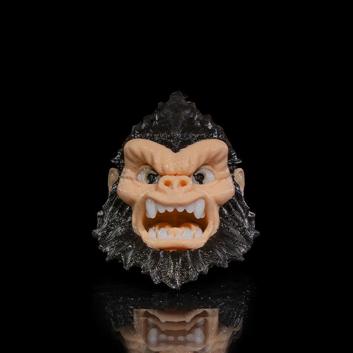 3D Printable Ape King Keychain by Stlflix