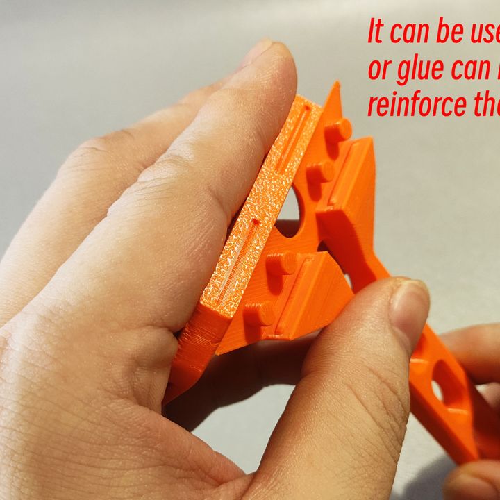 3D Printable Plastic Scraper 2 by MING