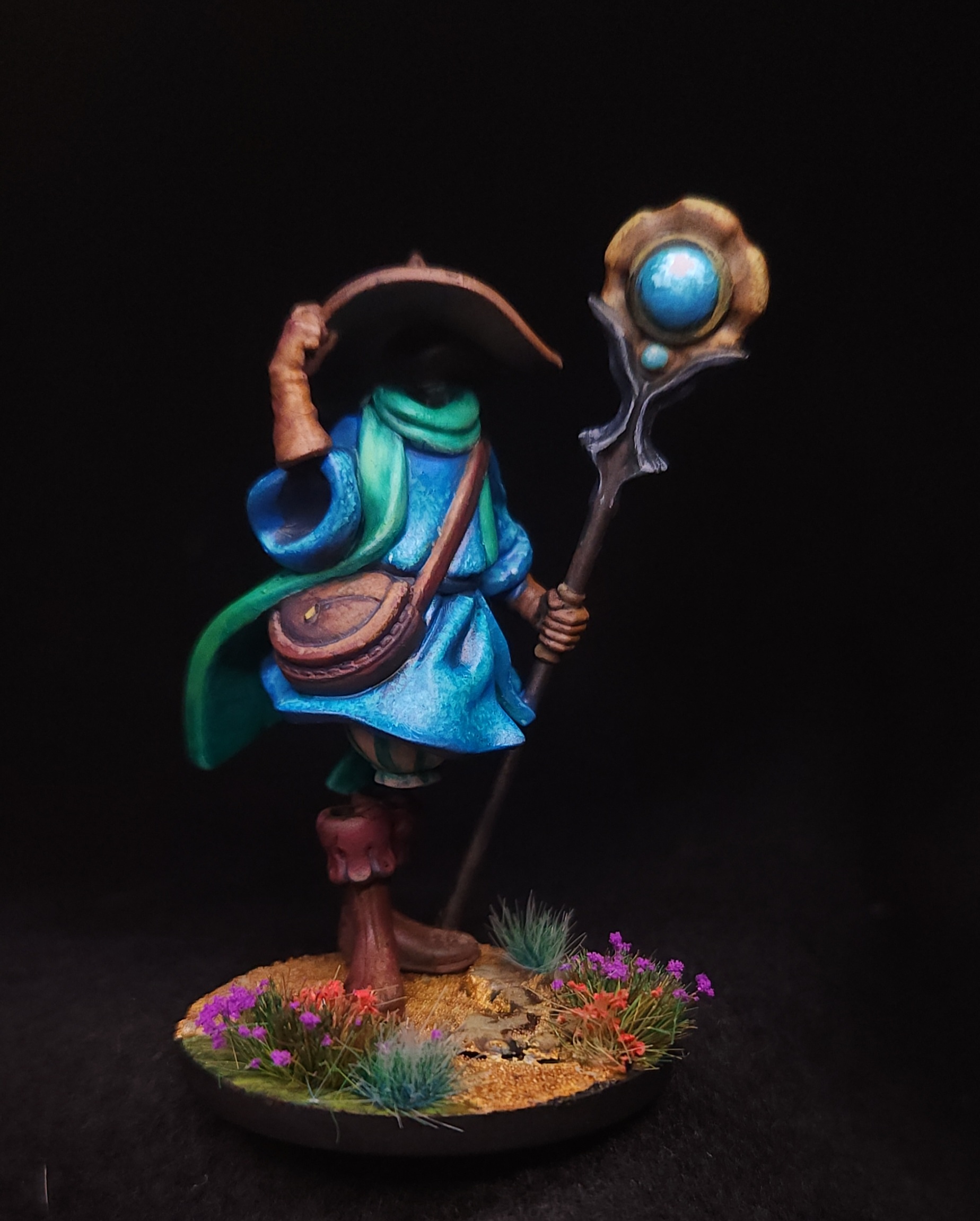 3D Printable Remi, an invisible mage by Awkward Penguin's Minis
