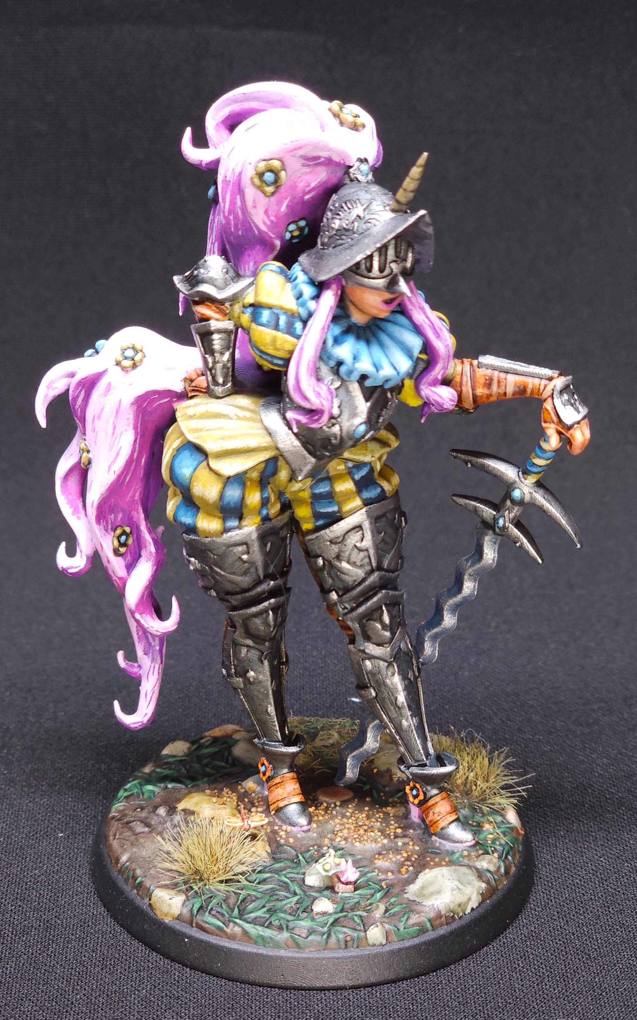 3D Printable Lady Inez by Twin Goddess Miniatures