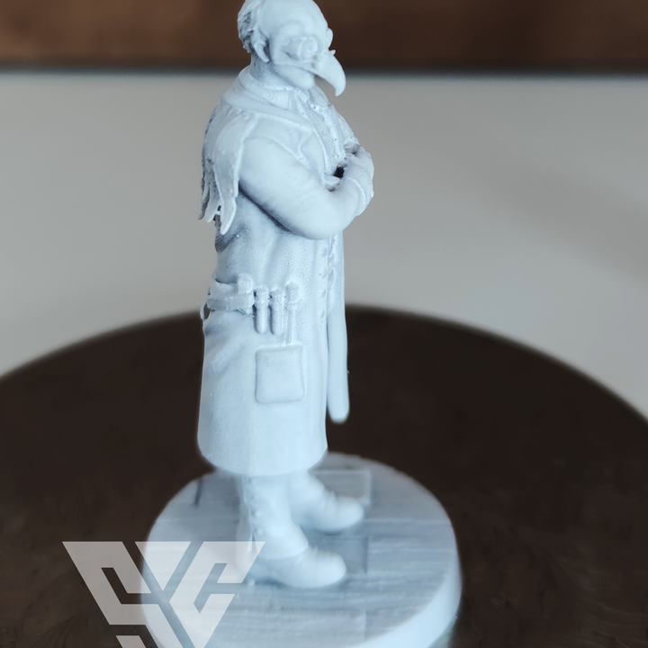 3D Printable Humanoid Male, Laborant, IDLE pose by Shadowcast Form