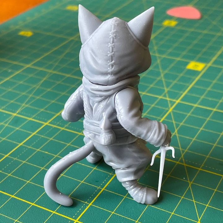 3D Printable Ninja Cat with Sai by Grass Hopper
