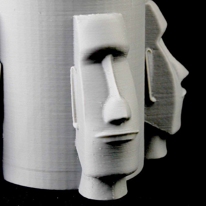 3D Printable moai pen holder by muguet